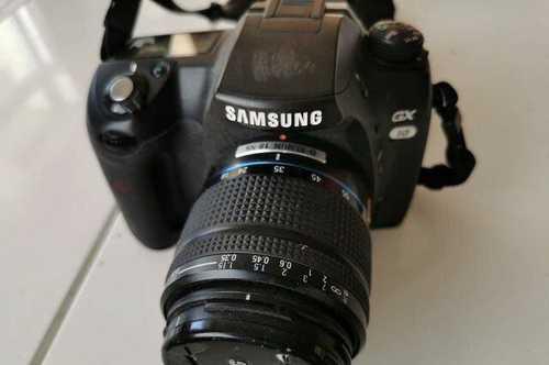 Зеркальный фотоаппарат Samsung GX10