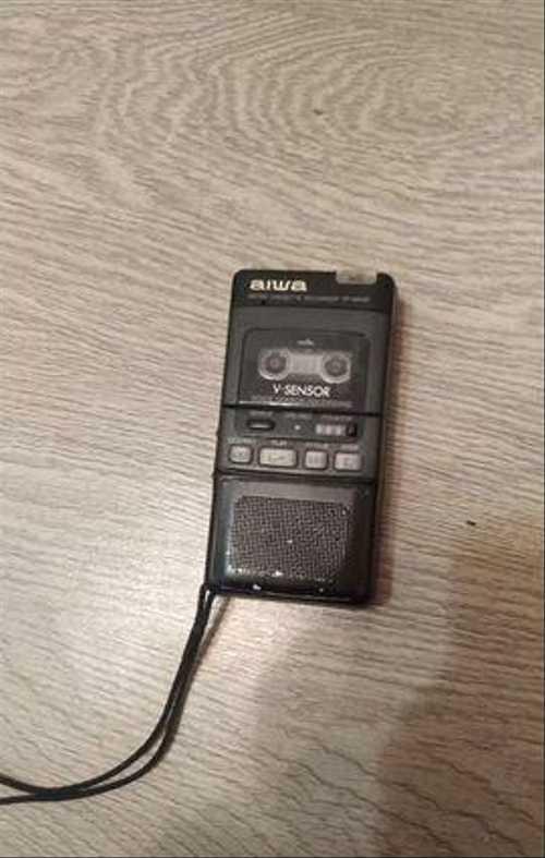 Диктофон кассетный Aiwa TP-M500