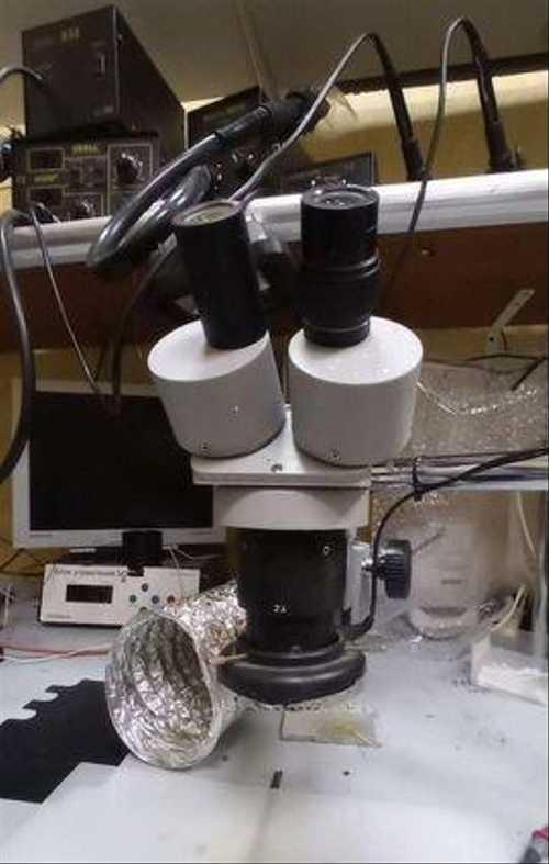 Микроскоп бинокулярный,с подсветкой