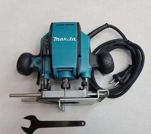 Фрезер Makita RP0900