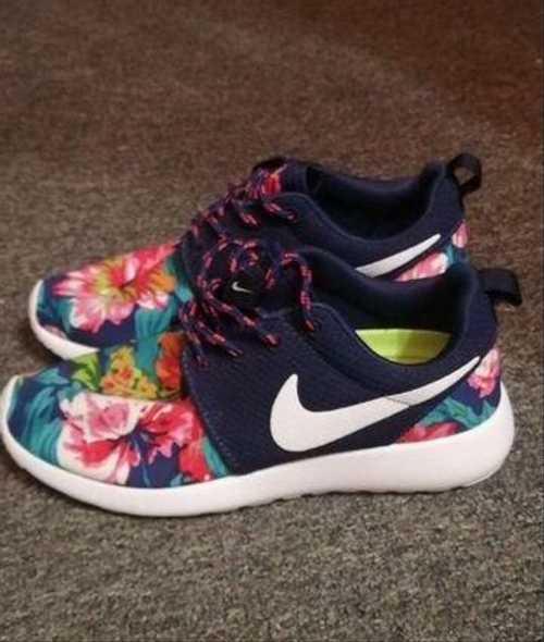 Кроссовки nike roshe run