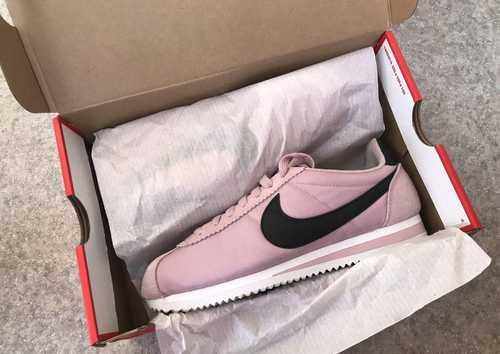 Кроссовки nike cortez nylon розовые