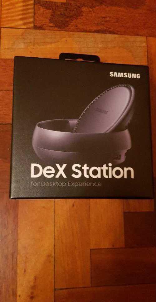 Док станция DeX station SAMSUNG EE-MG950 Новая