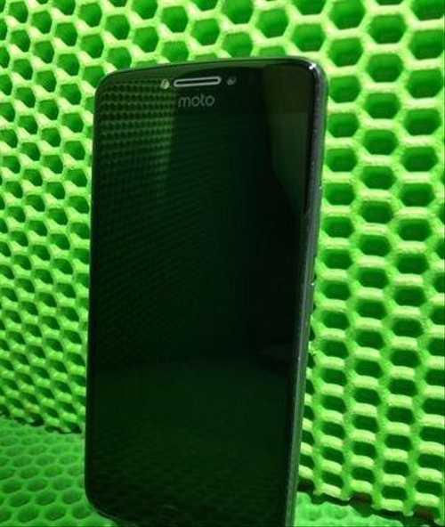 Телефон Motorola E4 plus