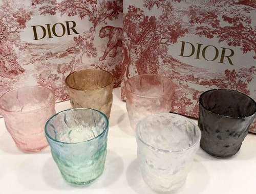 Перламутровые стаканы Christian Dior