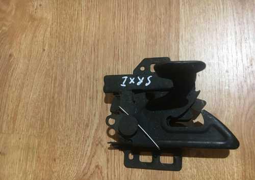 Замок капота для Cadillac SRX 2003-2009