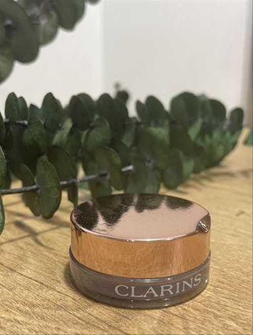 Тени Clarins