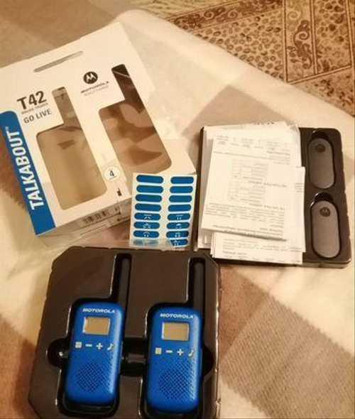 Комплект раций Motorola t42 новые