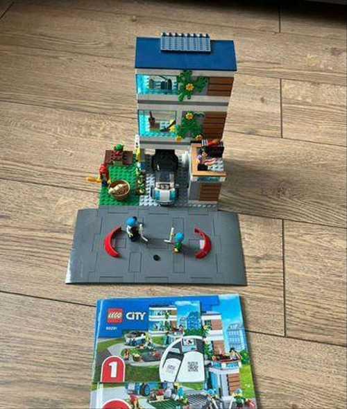 Lego City 60291 современный дом для семьи