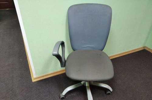 Офисное кресло на запчасти
