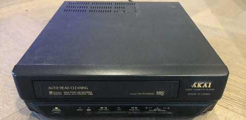 Видеоплеер VHS akai, модель VS-R110EDQ