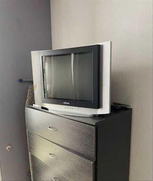 Продам телевизор samsung в рабочем состоянии