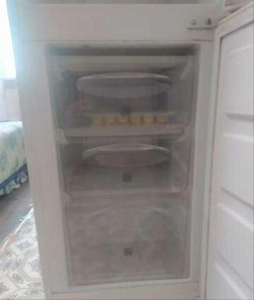 Холодильник samsung на запчасти