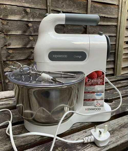 Kenwood HM680 Chefette Hand and Stand Mixer Миксер