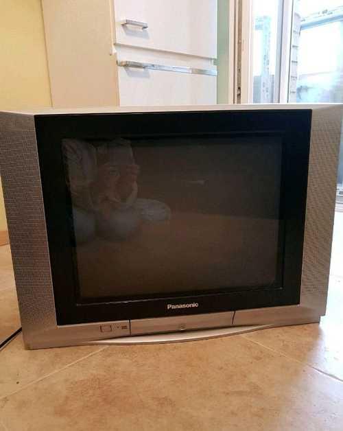 Panasonic телевизор TC-21FG10T и DVD-S27 плеер
