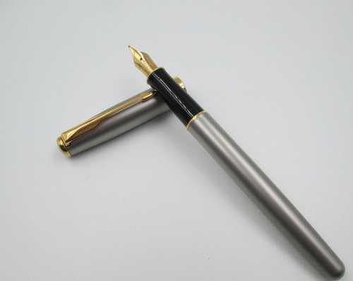Перьевая ручка parker sonnet core stainless steel