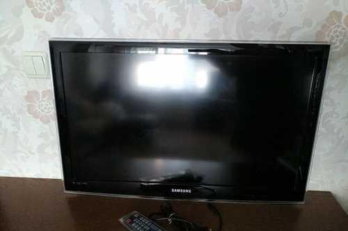 Телевизора Samsung UE32C4000PW