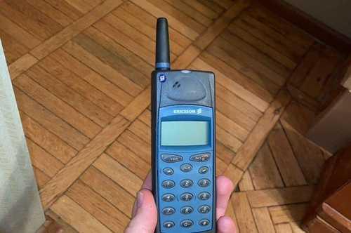 Мобильный телефон Ericsson A1018s