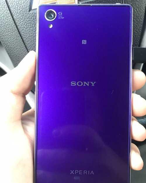 Телефон Sony z1