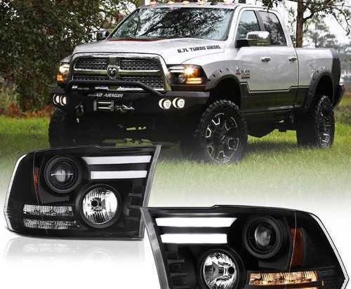 Передние фары Dodge RAM 2009-2016 черные, комплект
