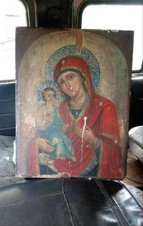 Икона Богородица "Троеручица"
