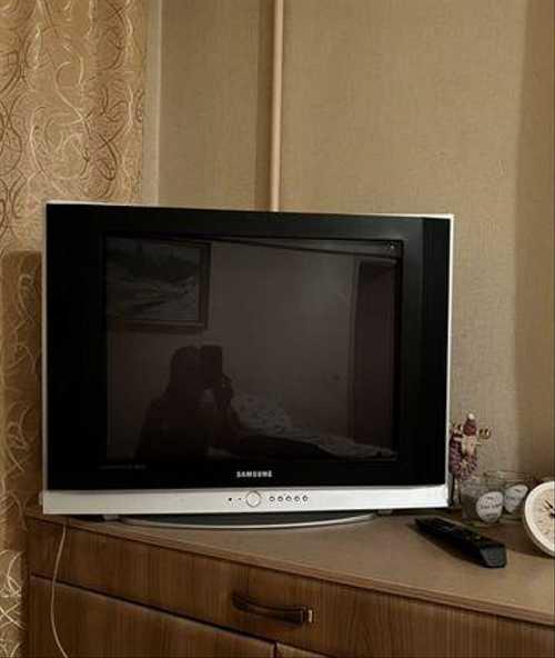 Телевизор samsung