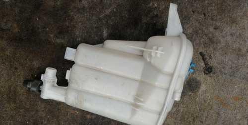 Audi a4 b8 a5 расширительный бачек 8K0121403G