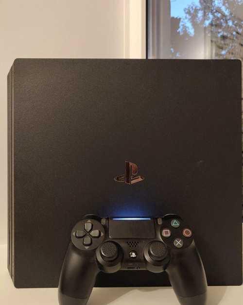 Sony Playstation 4 Pro Model CUH-7016B