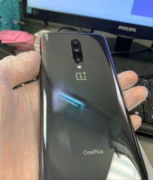 OnePlus 7pro 8/256g отличном состоянии продаю или