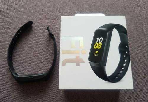 Фитнес браслет Samsung galaxy fit