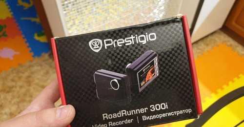 Видеорегистратор Prestigio RoadRunner 300i