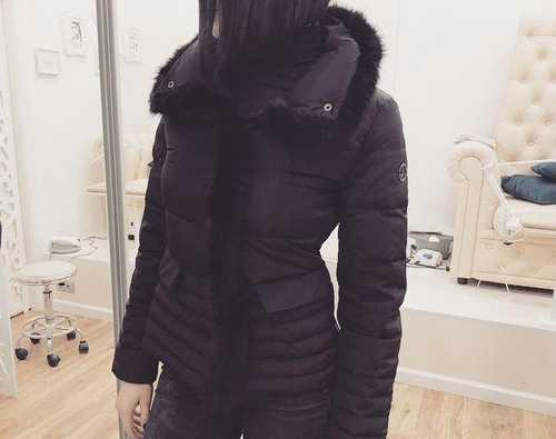 Продам куртку Armani