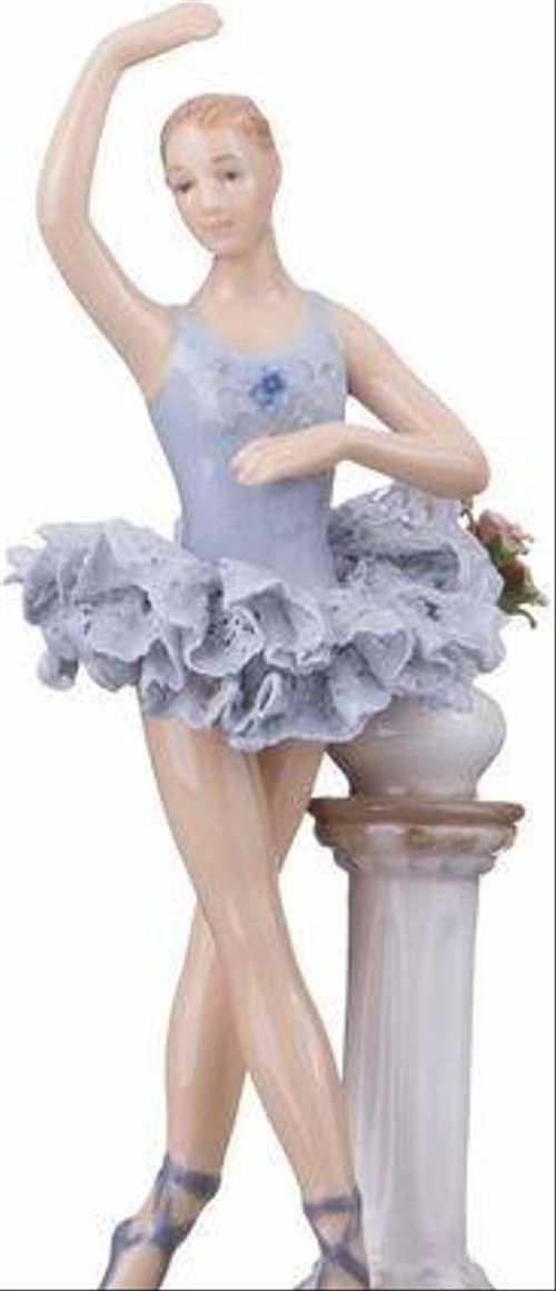 Статуэтка балерина высота - 19 см, серия фарфоровые кружева Lefard 461-096