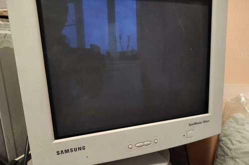 Монитор Samsung SyncMaster 755DFX 17"