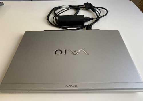 Ноутбук Sony Vaio i5 vpcse