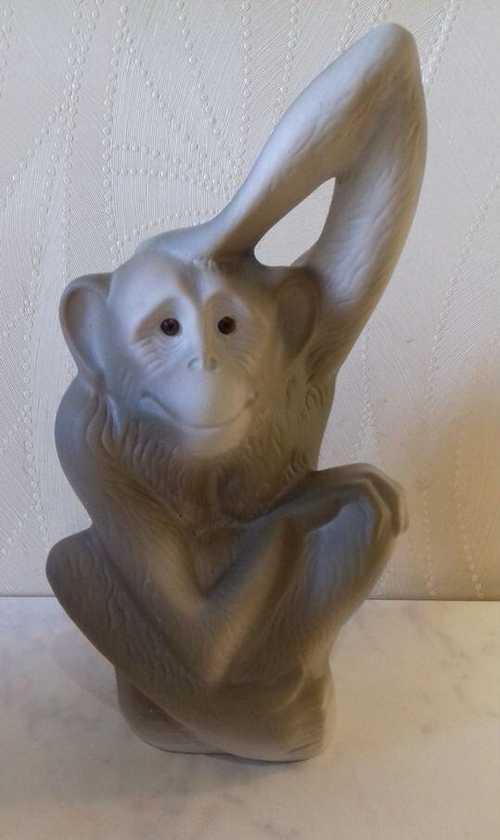 Большая статуэтка 24см "обезьяна" бисквит (фарфор)
