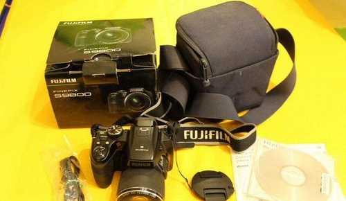 Fujifilm Finepix S9800