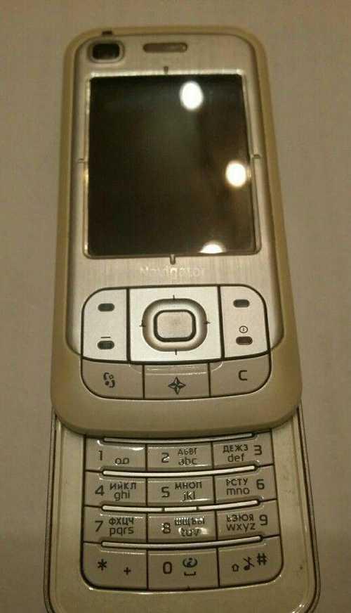 Телефон Nokia 6110 navigator