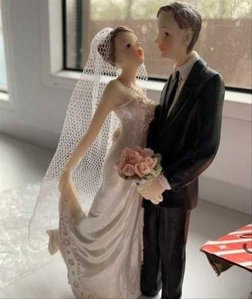 Фарфоровые статуэтки свадебная