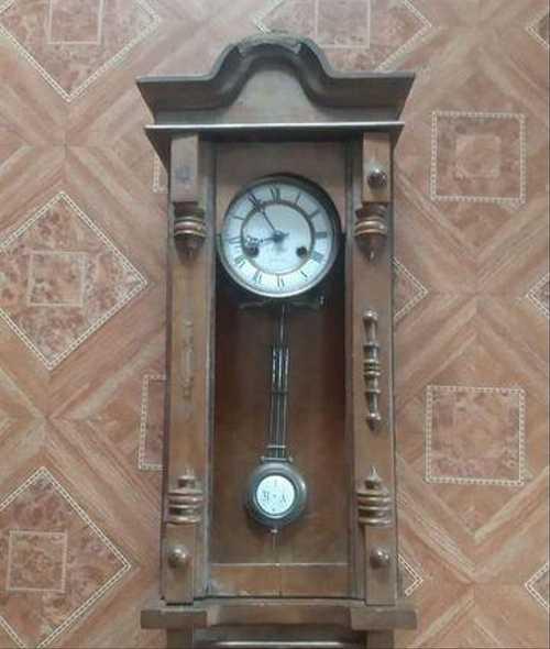 Старинные настенные часы «Le Roi а Paris»