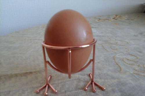 Подставка под яйцо
