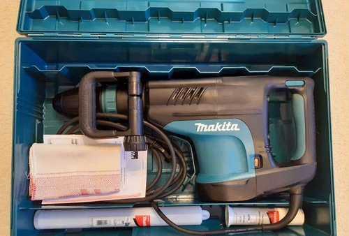 Отбойный молоток Makita HM1203C