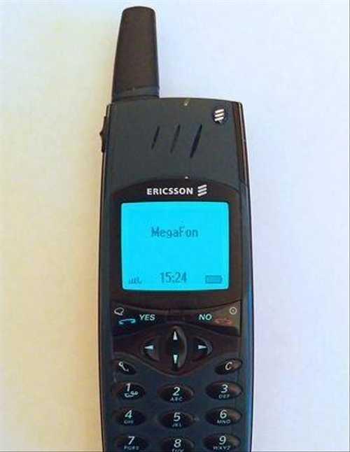 Ретро телефон Ericsson R320