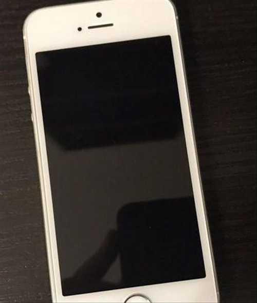 Телефон iPhone5S