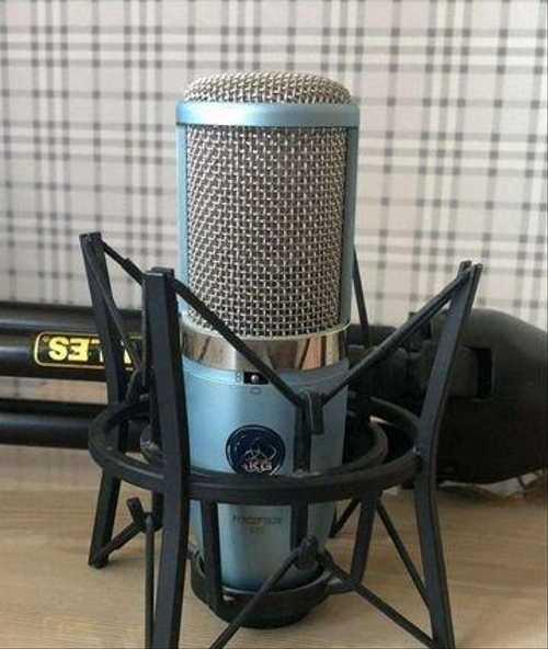 Студийный микрофон AKG Perception 420