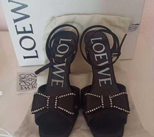 Босоножки Loewe