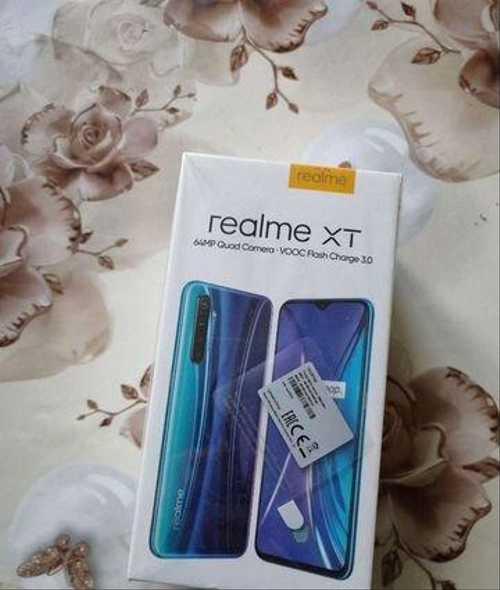 Смартфон Realme XT