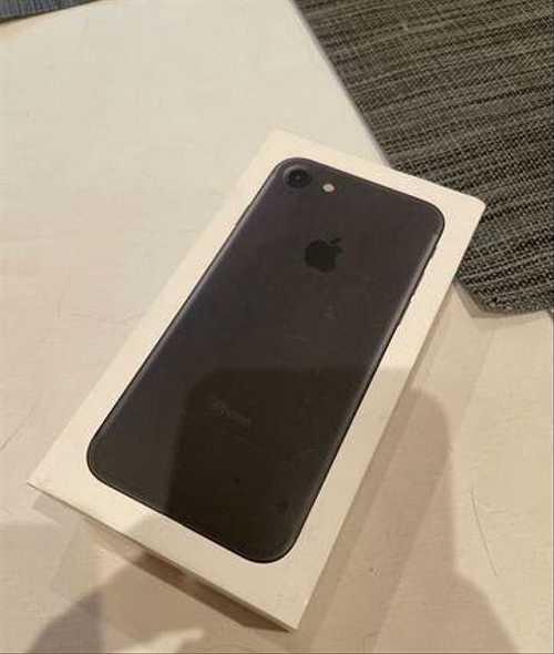 Коробка iPhone 7 чёрный