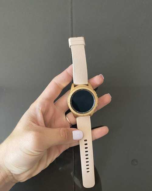 Умные часы Samsung Galaxy Watch, 42 мм, розовое зо