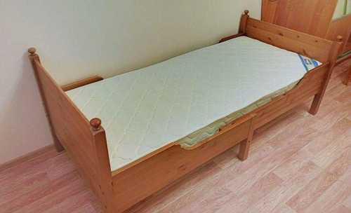 Кровать IKEA leksvik